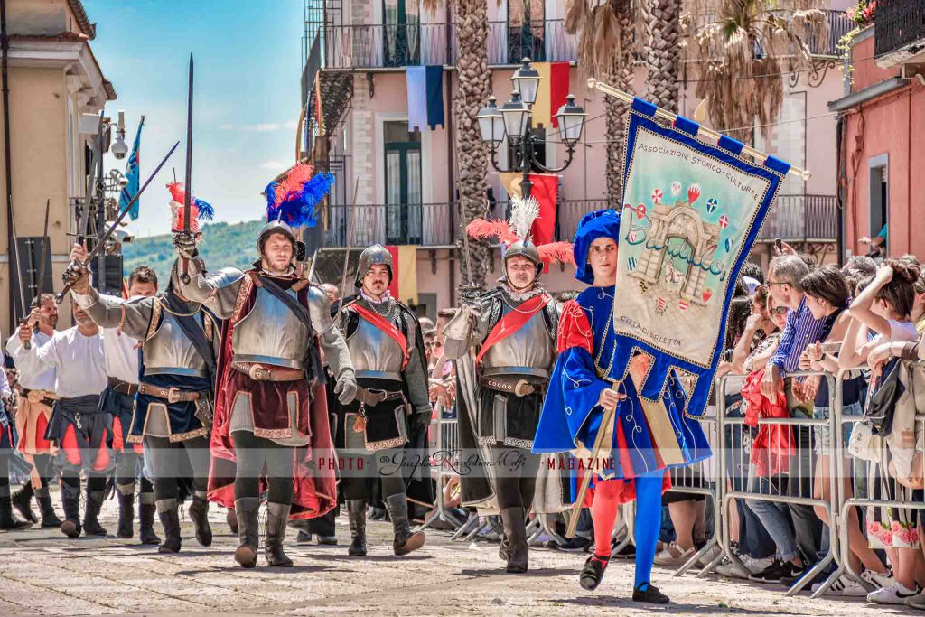 Melfi e la Rievocazione Storica della Pentecoste - Graphic Revolution Melfi